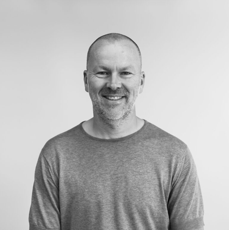 SIMON MITCHELL - Sybarite